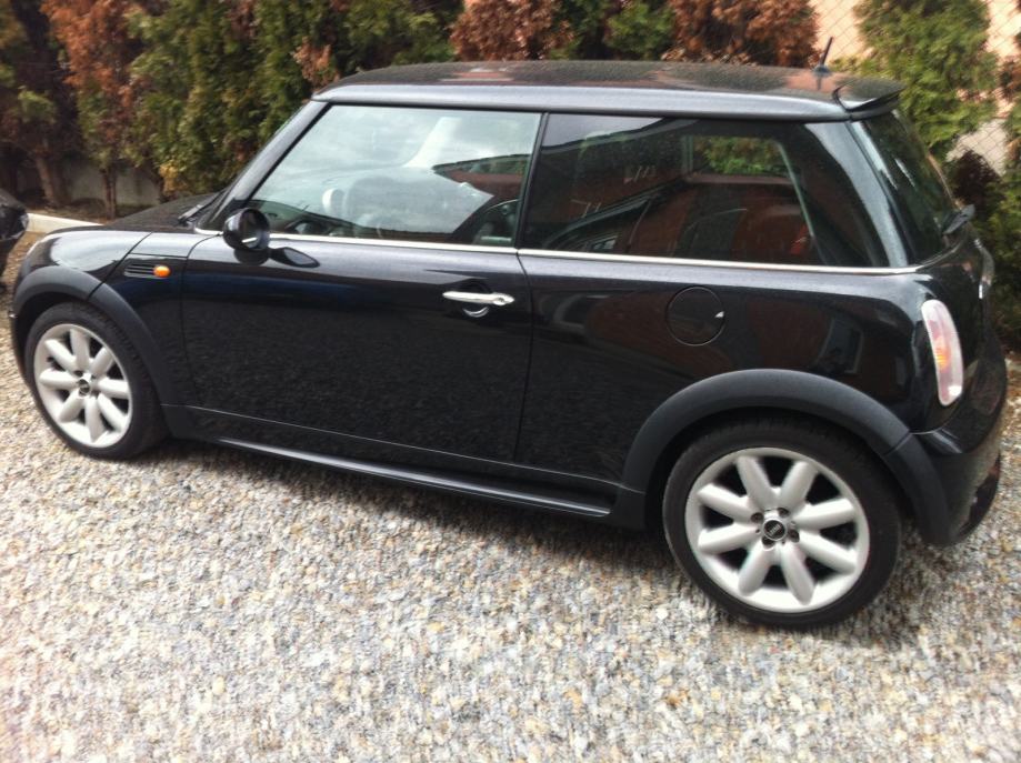 MINI Cooper R50, 2003 god.