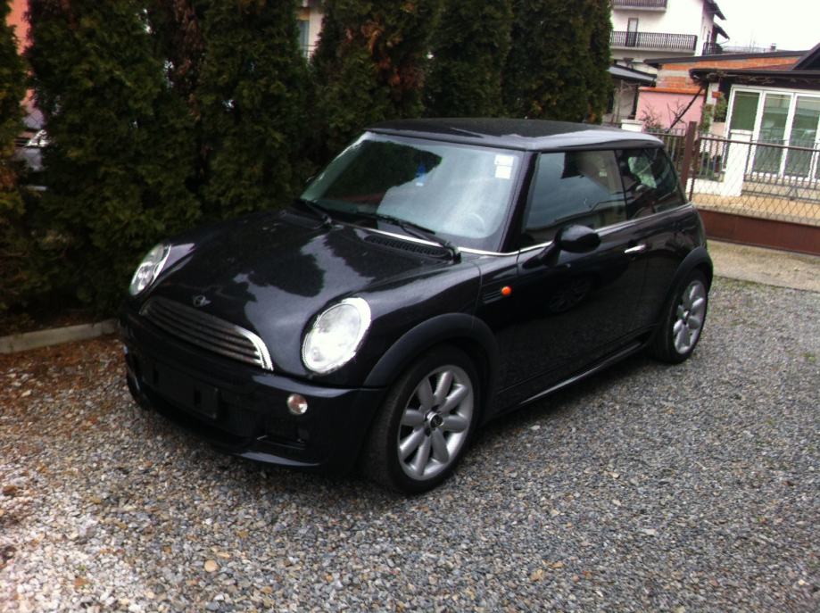 MINI Cooper R50, 2003 god.