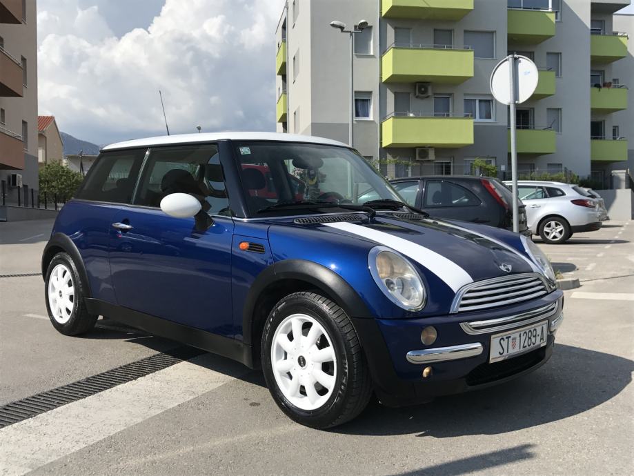 MINI Cooper R50 SPORT, 2002 god.