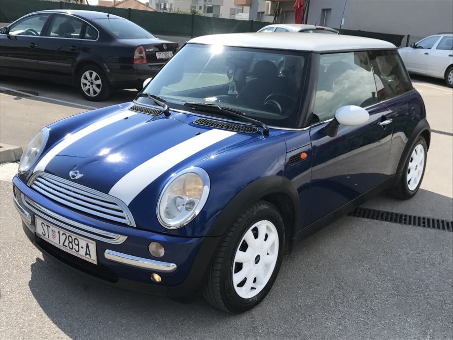 MINI Cooper R50 SPORT, 2002 god.