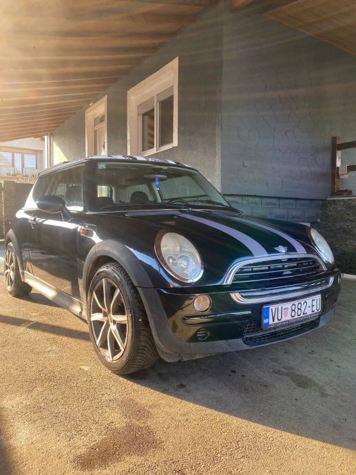 MINI One 1.4 D, 2004 god.