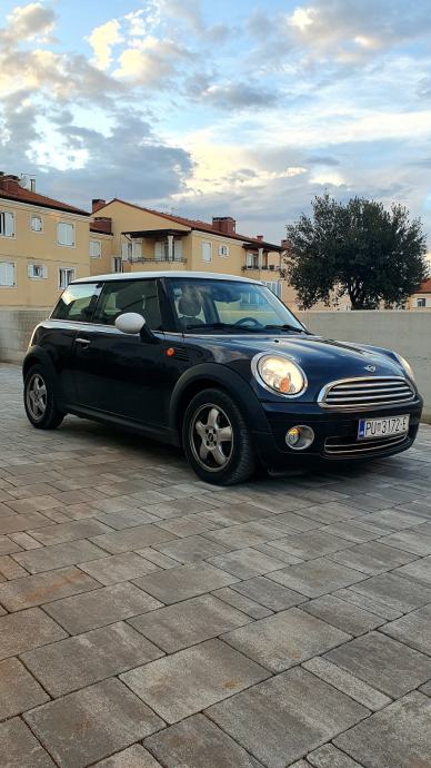 MINI One 1.4, 2007 god.