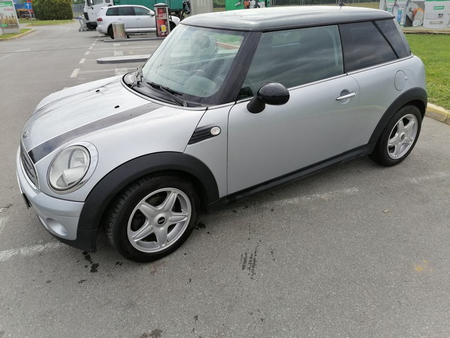 MINI One 1.4, 2007 god.