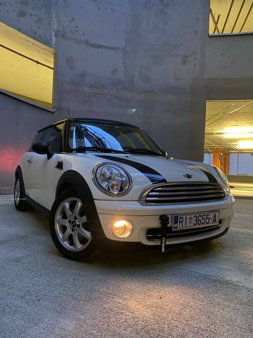 MINI One 1.4, 2009 god.