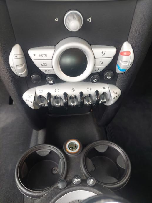 MINI One 1.4, 2010 god.