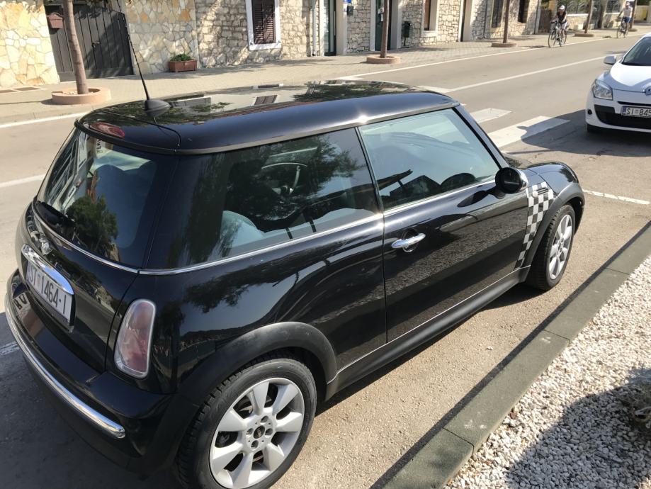 MINI One 1.4d, 2005 god.