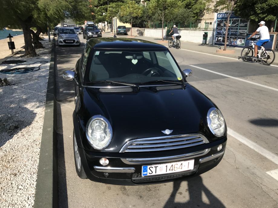 MINI One 1.4d, 2005 god.