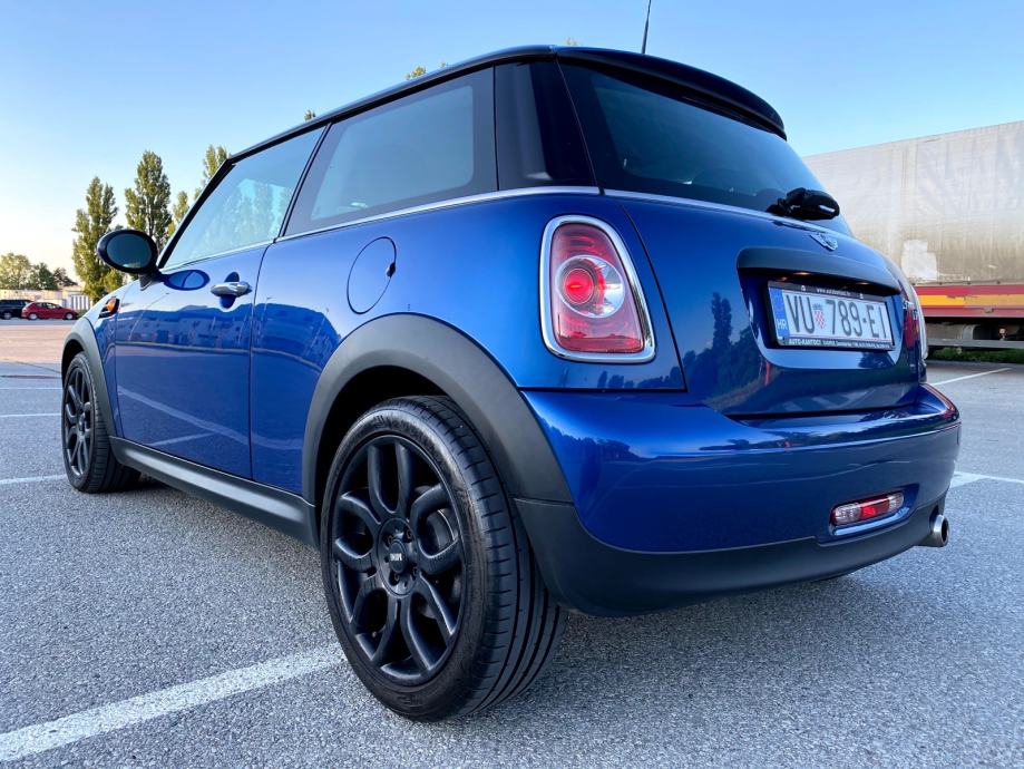 MINI R56 D, LCI, 2012., 2011 god.