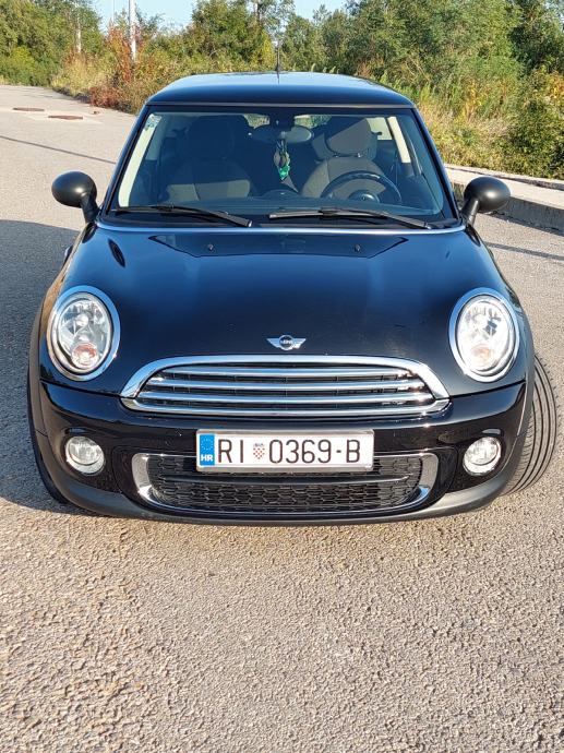 MINI One 1.6 d, 2012 god.