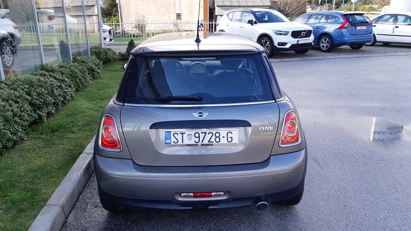 MINI One 1.6 SNIŽENO!!!!, 2012 god.