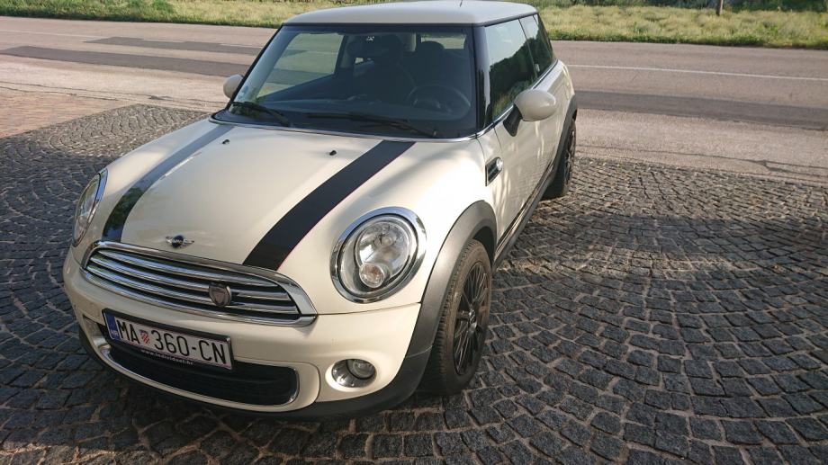 MINI Cooper 16 D, 2012 god.