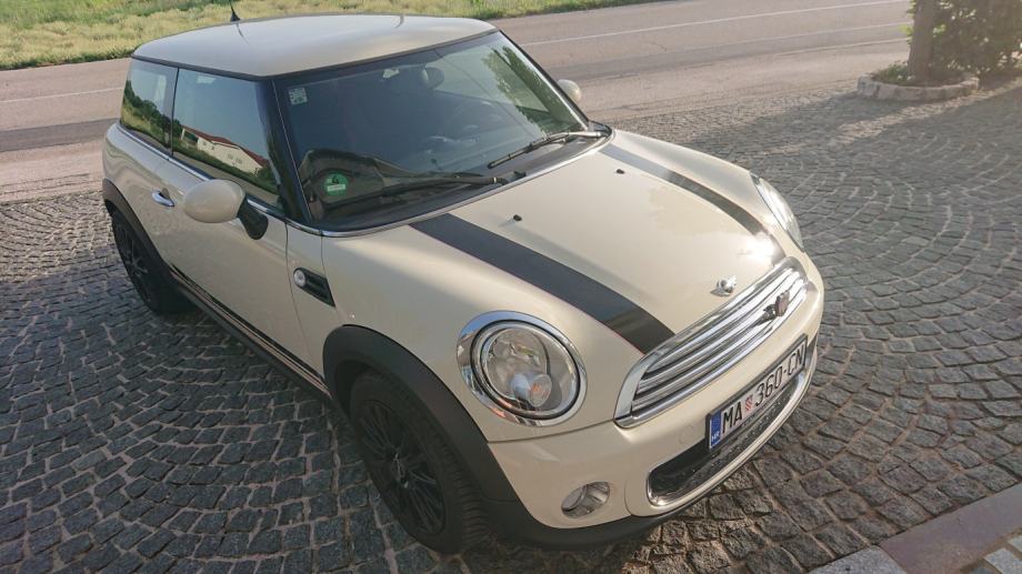 MINI Cooper 16 D, 2012 god.