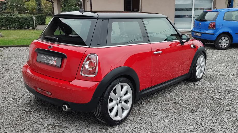 MINI One BAKER STREET ***136000km***17 ALU, NOVI LANAC, 8990EUR, 2013 god.