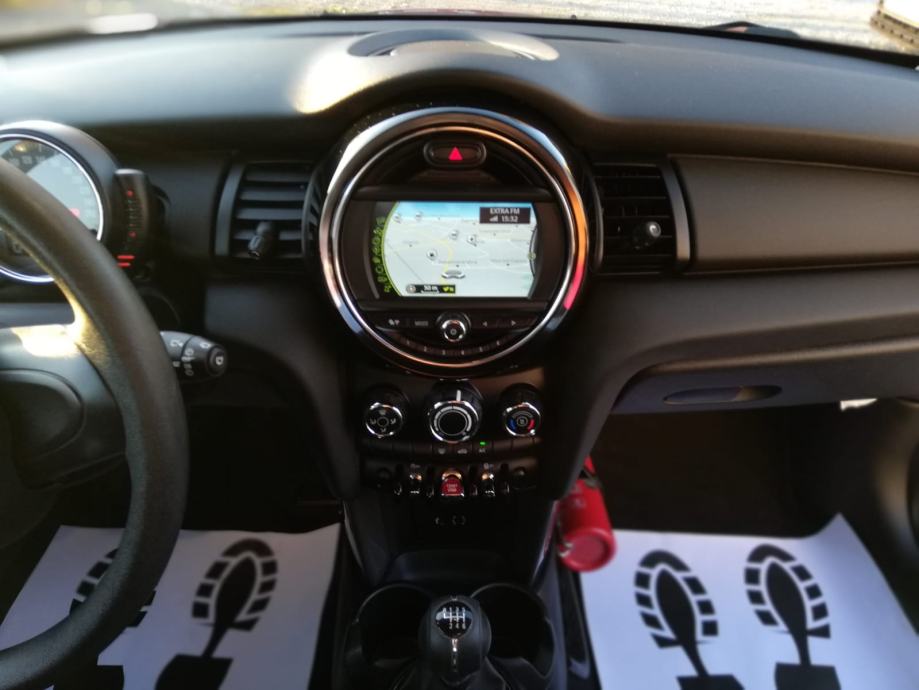 MINI One D,2016. NOVI MODEL,96 KS,NAVIGACIJA....!SUPER CIJENA!, 2016 god.