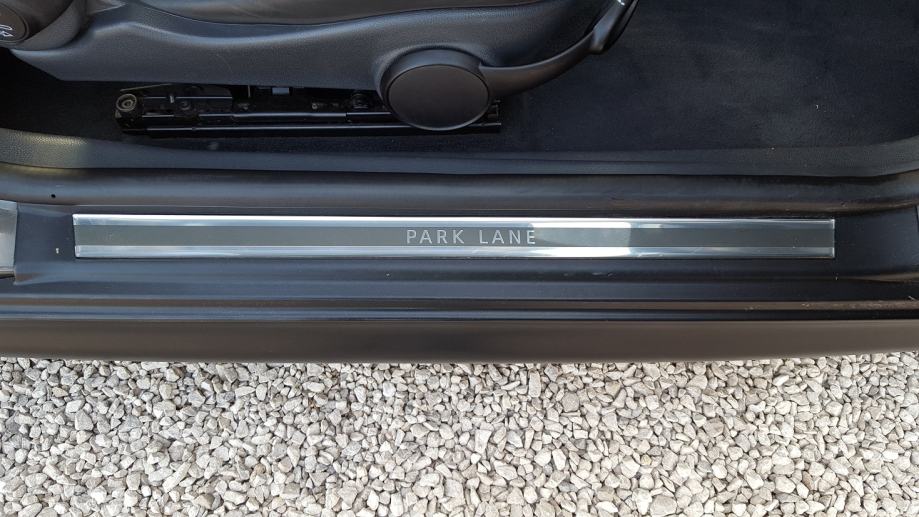 MINI One D Park Lane S Koža Automatska klima Alu 17..., 2006 god.