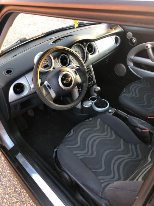 MINI One D, 2003 god.