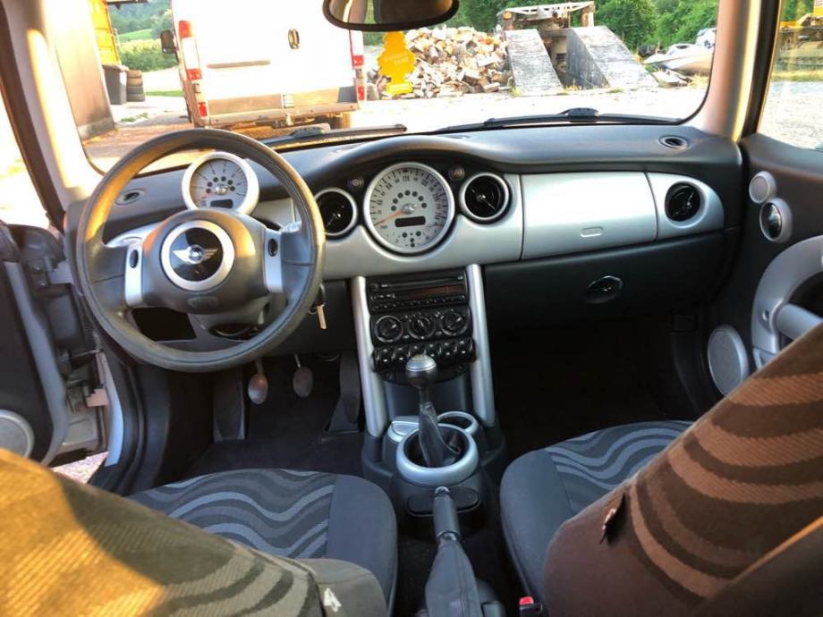 MINI One D, 2003 god.