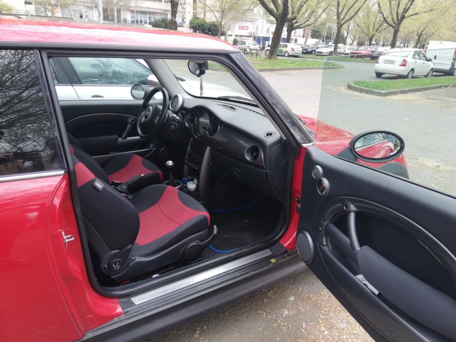 MINI One D, 2005 god.