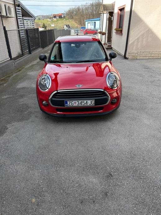 MINI One D, 2018 god.