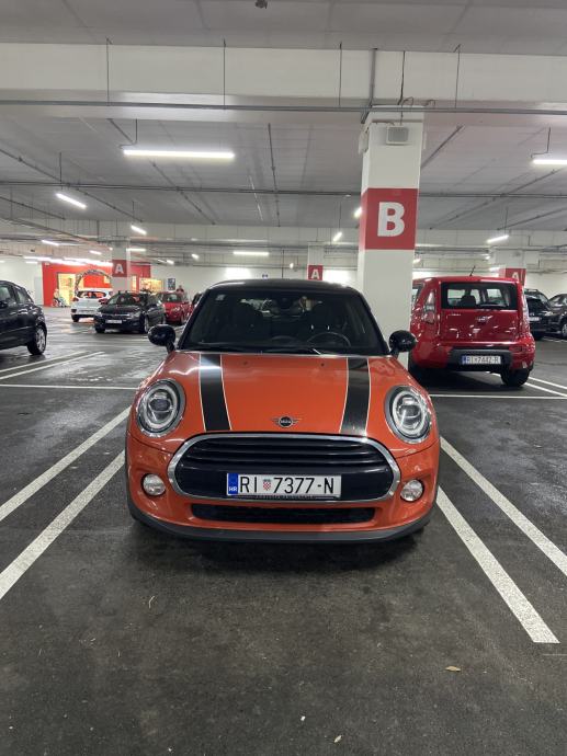 MINI Cooper, 2018 god.