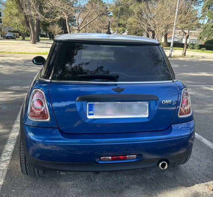 Mini One D 2011 God