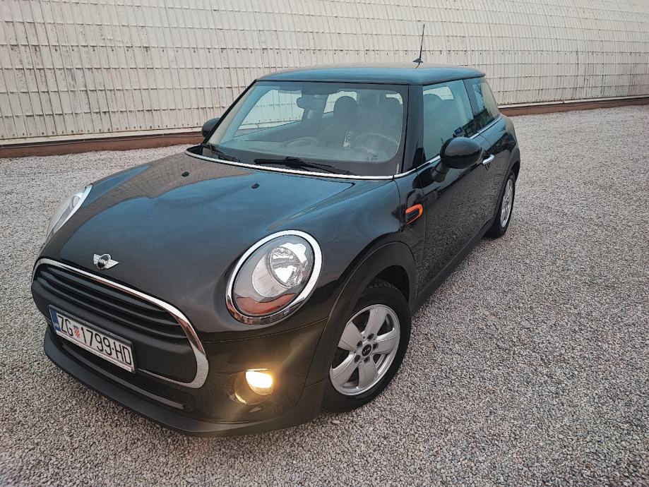 MINI One Diesel F56, 2016 god.