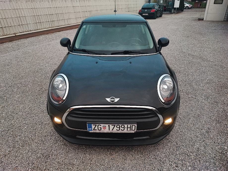 MINI One Diesel F56, 2016 god.
