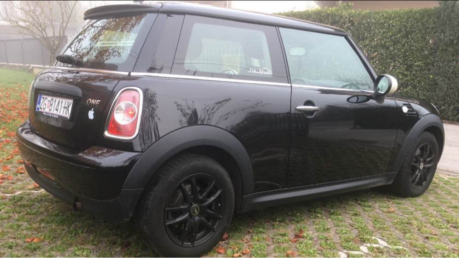 Mini ONE, 2013 god.