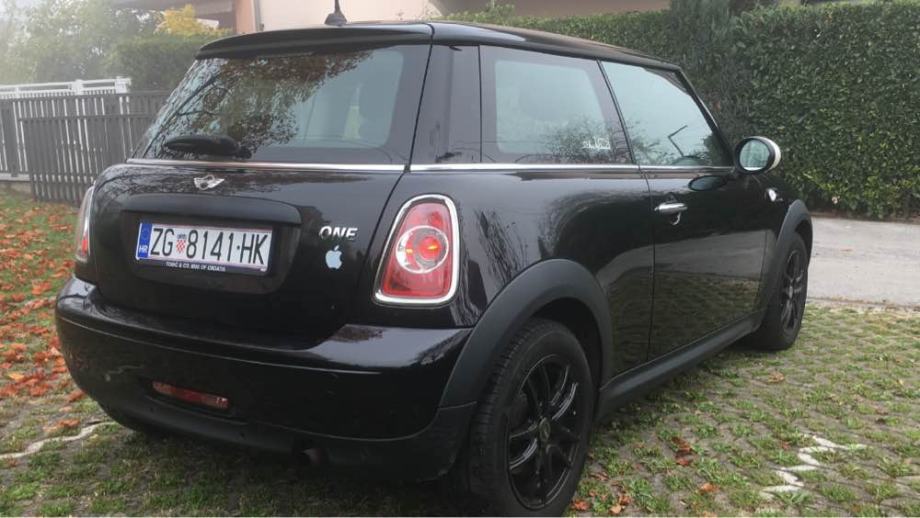 Mini ONE, 2013 god.