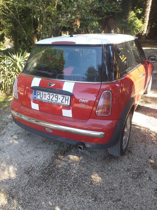 MINI One Mini cuper one, 2002 god.