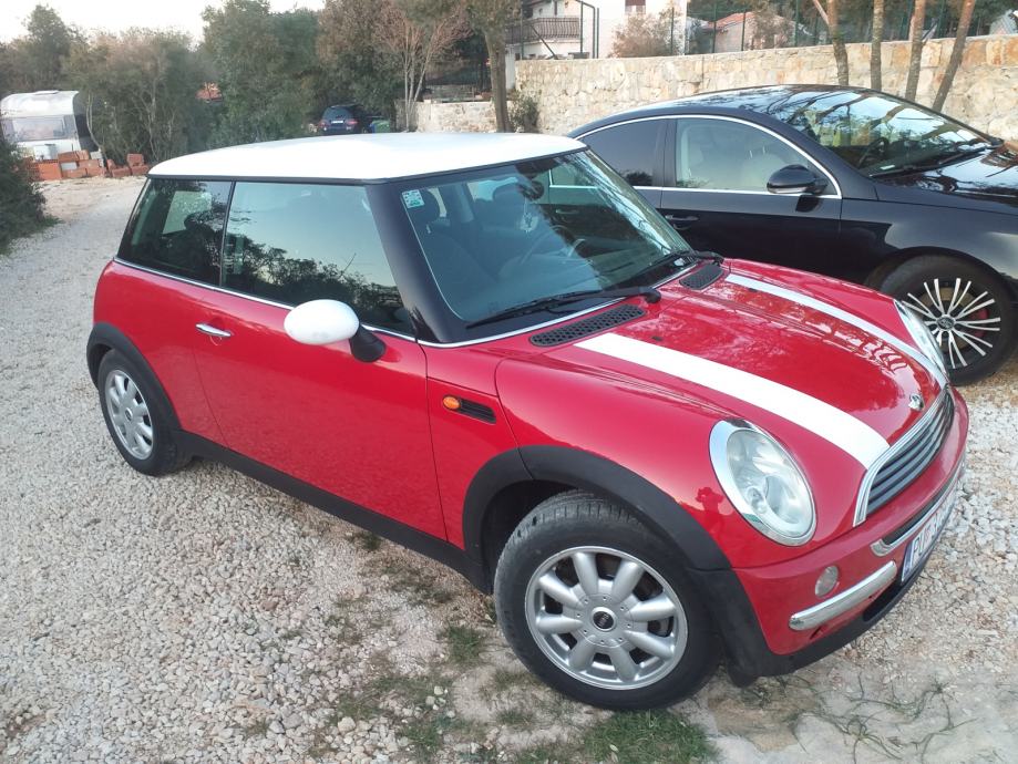 MINI One Mini cuper one, 2002 god.