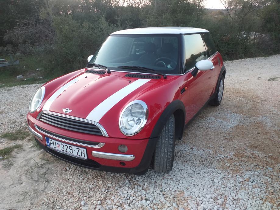 MINI One Mini cuper one, 2002 god.