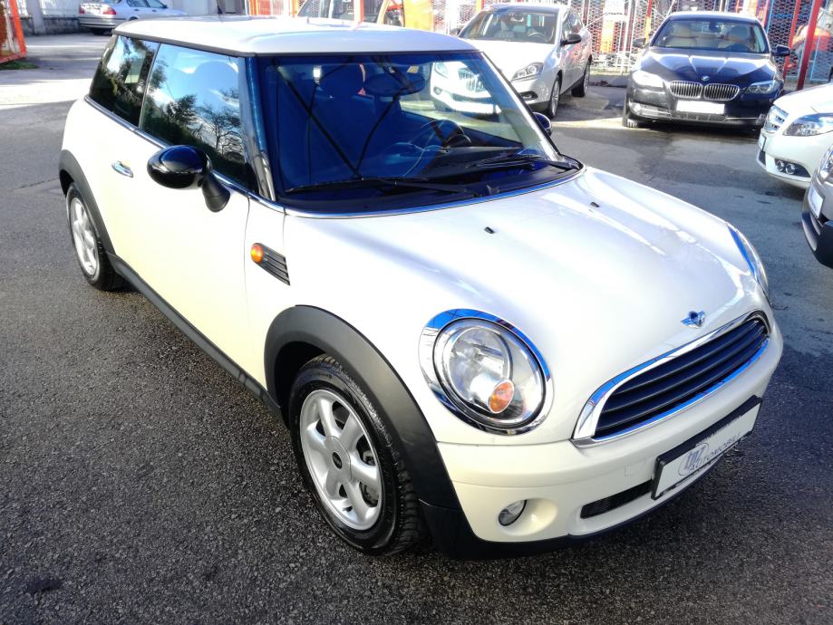 MINI*ONE*R 56*1.4 i*70kw*2007g*1.LAK*GARAŽIRAN*OPREMA*GARANCIJA*5500e ...