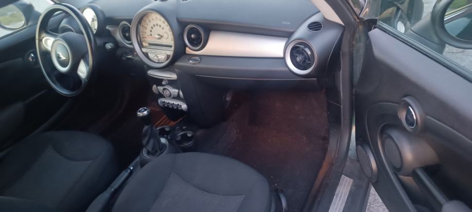 MINI One R 56, 2008 god.