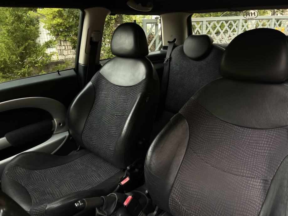 MINI One R50, 2003 god.