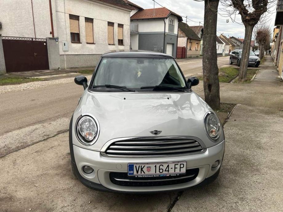 MINI One R56 2.0 D Automatic, 2013 god.