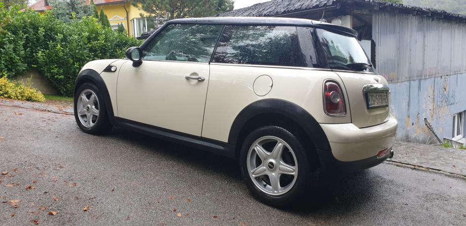 MINI One R56 Hatch 1.6i, 2010 god.