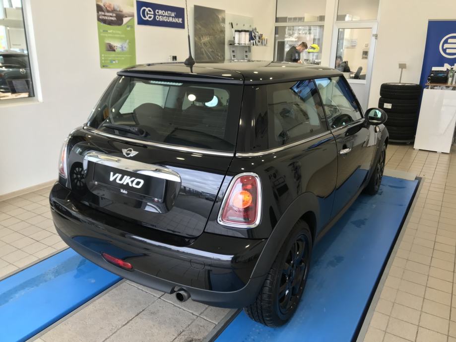 MINI One, 2009 god.