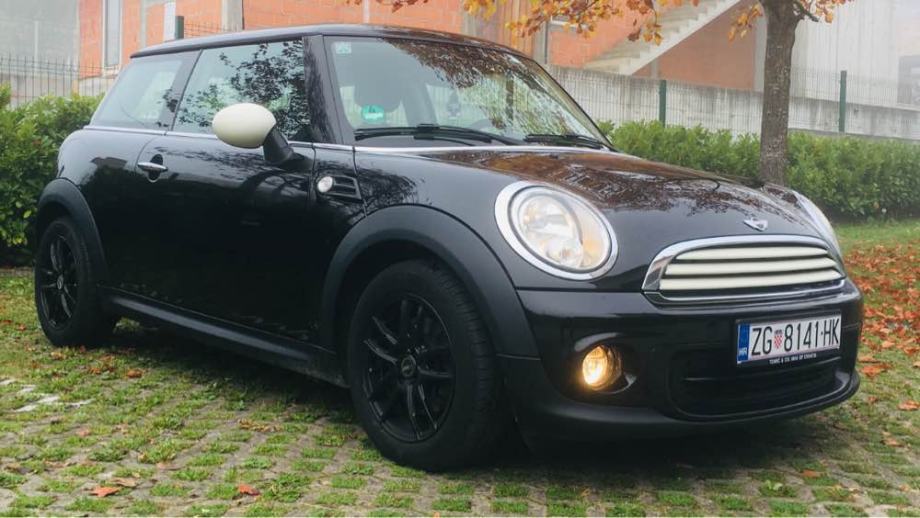 Mini ONE, 2013 god.