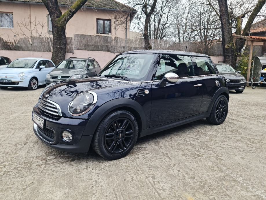 MINI One Sport, 2013 god.