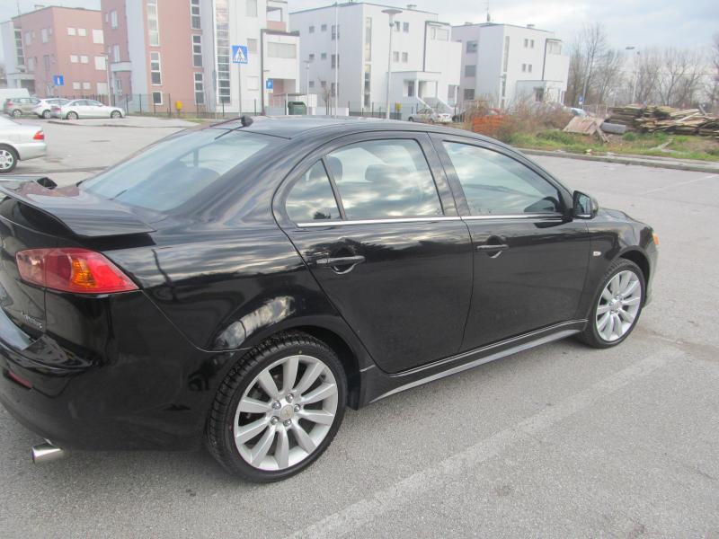 Mitsubishi Lancer 1,8, 2009 god.