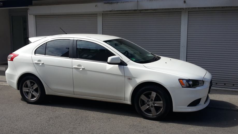 Mitsubishi Lancer 1,8, 2010 god.