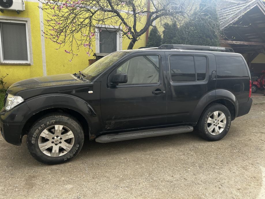 Nissan Pathfinder 2,5 dCi LE, 2006 god.