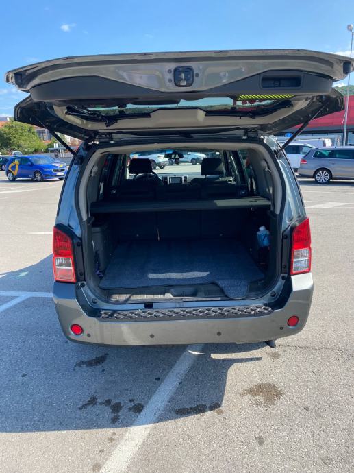 Nissan Pathfinder 2.5 dci, 2005 god.