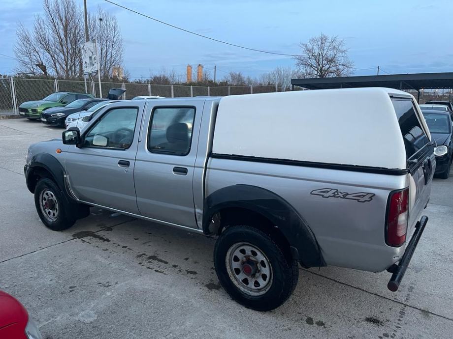 Nissan Pick Up 2.5 di 2006g na ime kupca prodajem...., 2006 god.