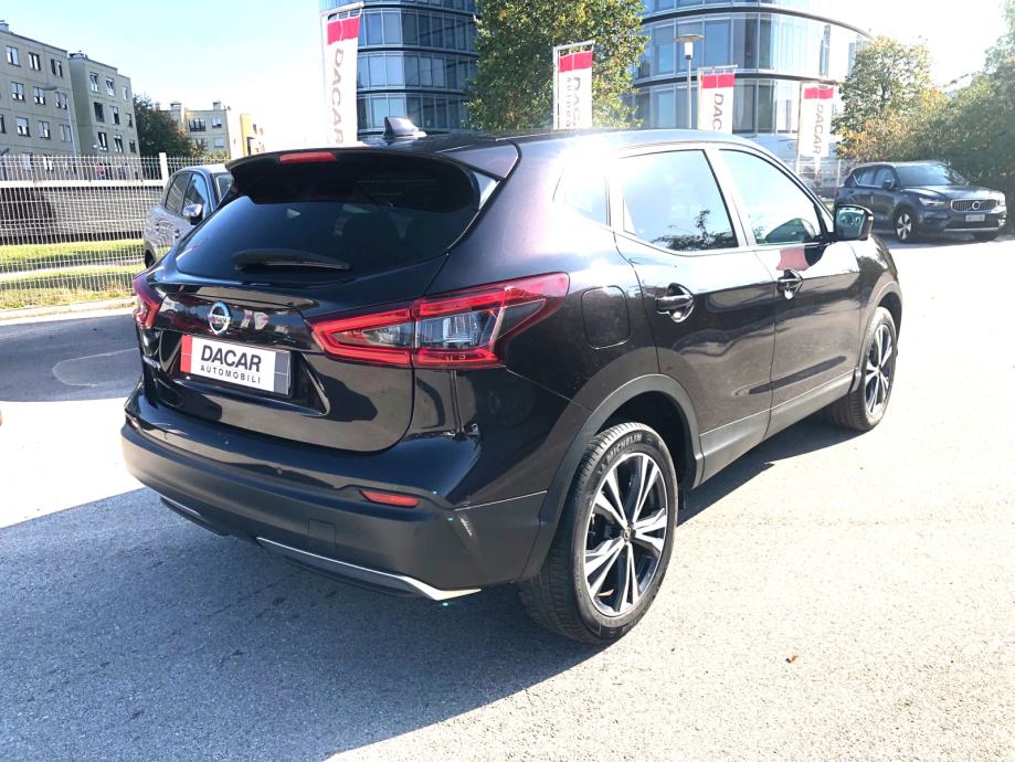 Nissan Qashqai 1,3 DIG 140 N-Connecta 1. vl., 2019 god.