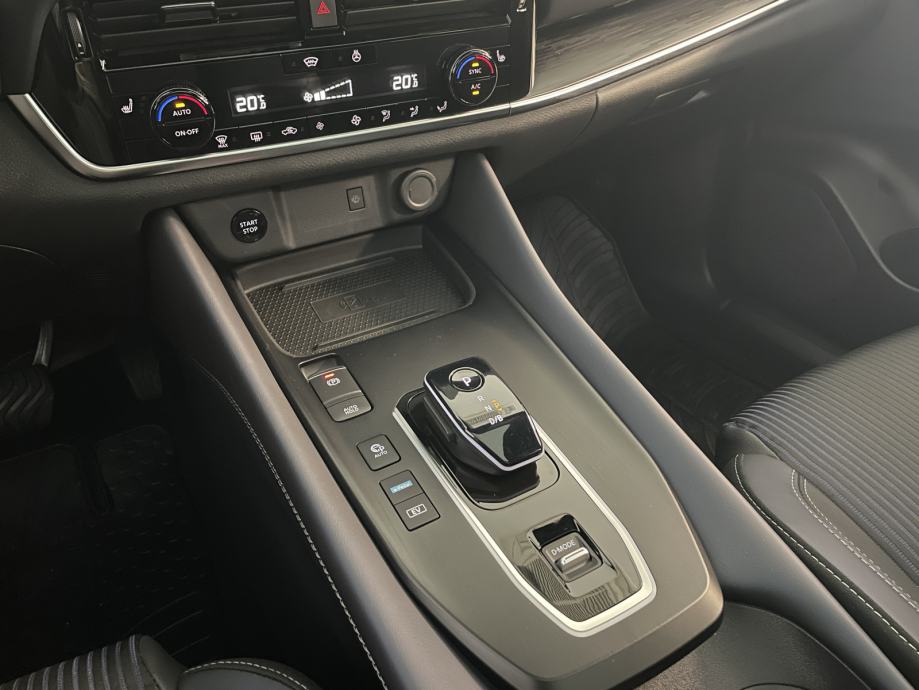 Nissan Qashqai 1.5 EREV E-POWER 190 N-CONNECTA CVT 360K-HUD-ACC, 2023 god.