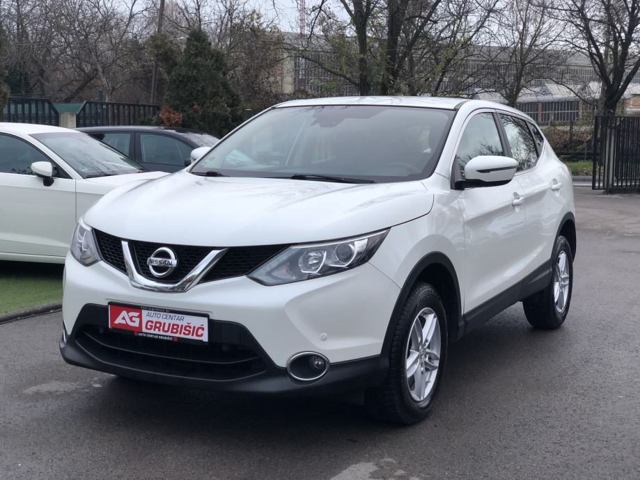 Nissan Qashqai 1,6 dCi *Servisna knjiga* *Top stanje* *Perla bijela ...
