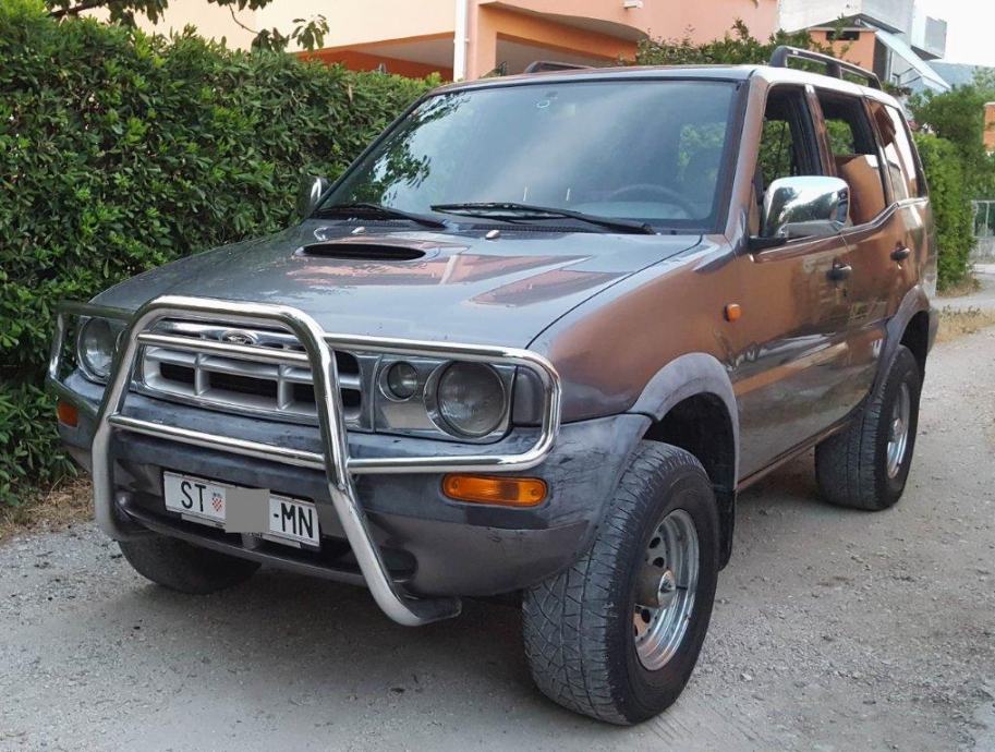 Nissan Terrano II (Ford Maverick) 2,7 TDi FULL OPREMA, Koža, Klima ...