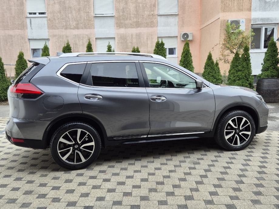 Nissan X-Trail 1,7 2020 GODINA ***99000***TKM NAVI LED PANO KAMERA ...